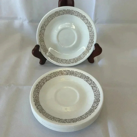 Corelle | Dining | Vintage Corelle Woodland Brown Saucer Side Plates ...